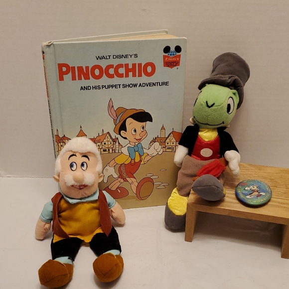 Disney | Other | Vintage Disney Pinocchio Book With Plush Toypin Bundle ...